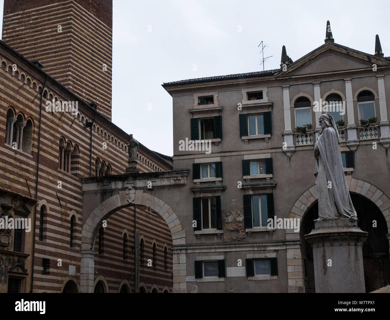 Historic palaces of verona hi-res stock photography and images - Alamy