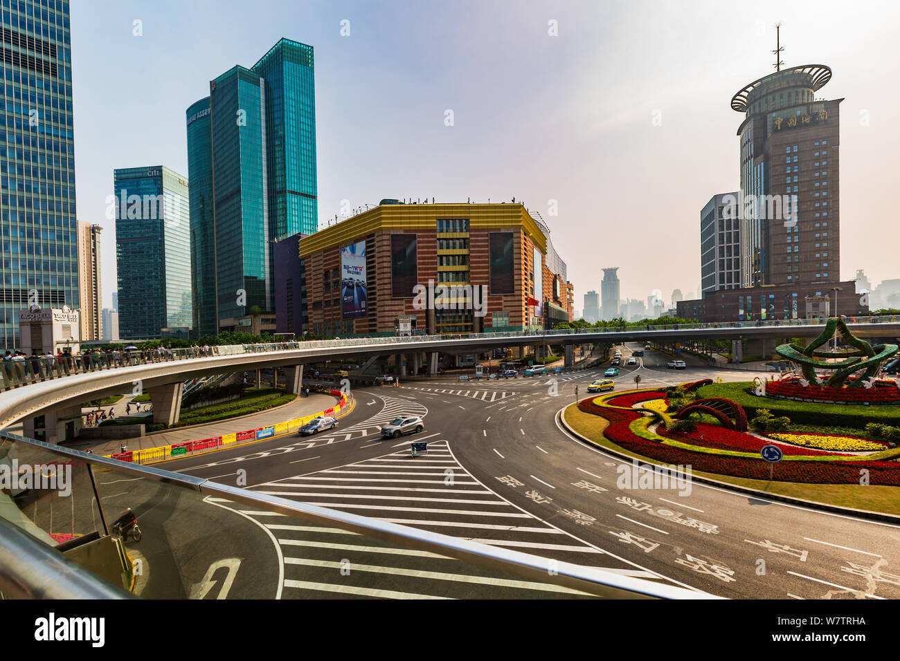 Lujiazui Elevated Walkway