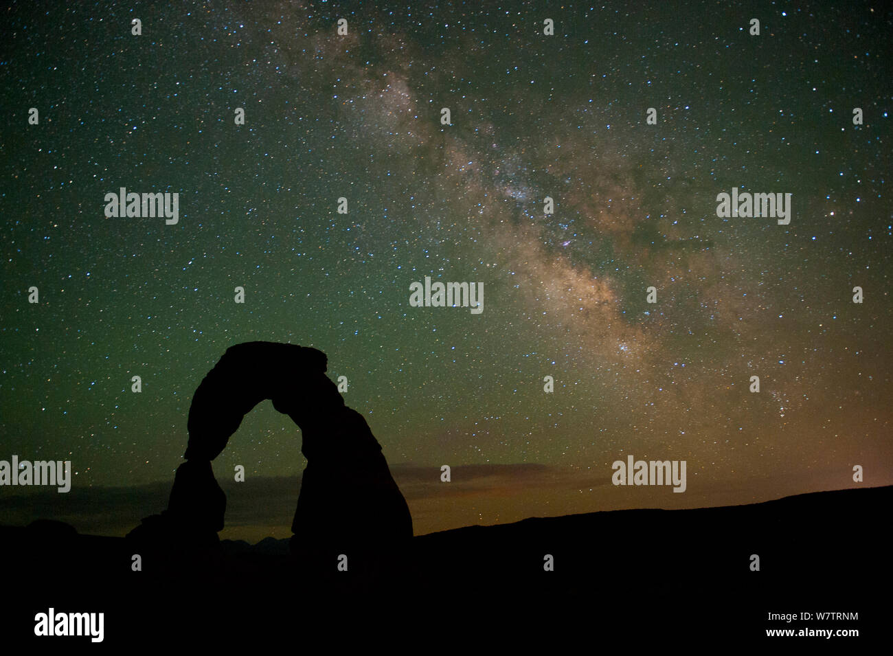 Delicate Arch and Milky Way at night, Arches National Park, Utah, USA ...