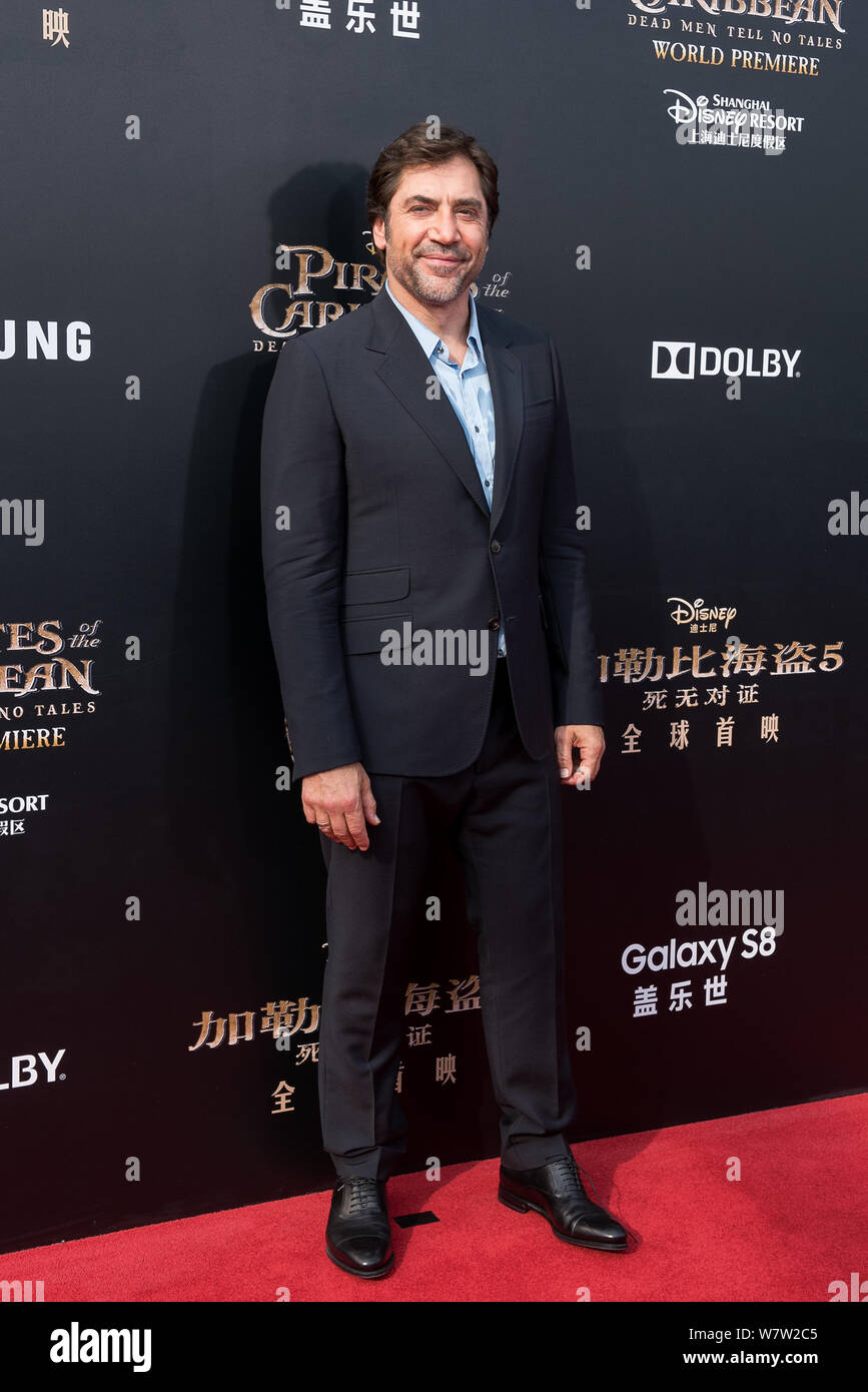 Spanish actor Javier Bardem arrives on the red carpet for the premiere ...