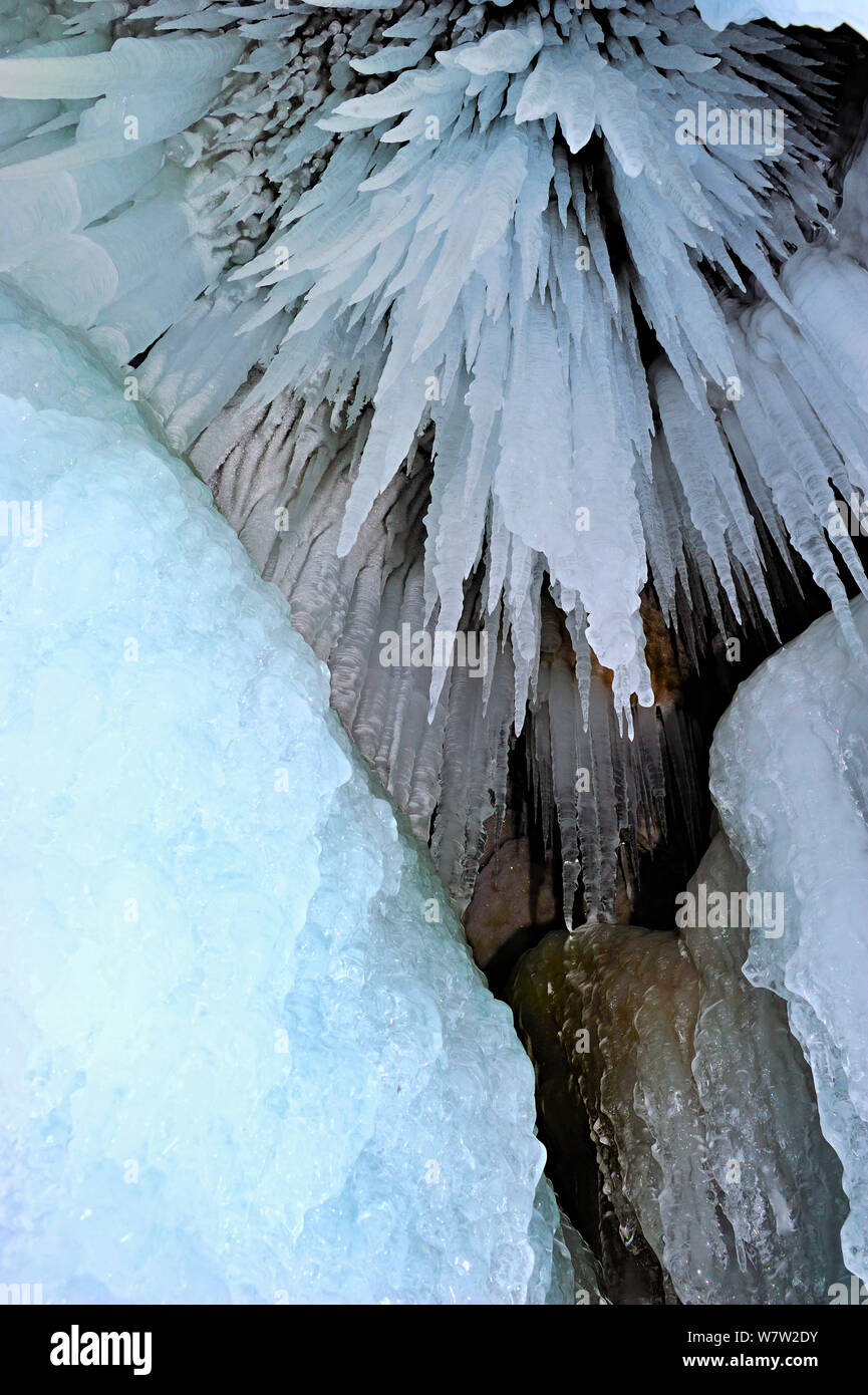 Ice cave ceiling hi-res stock photography and images - Alamy