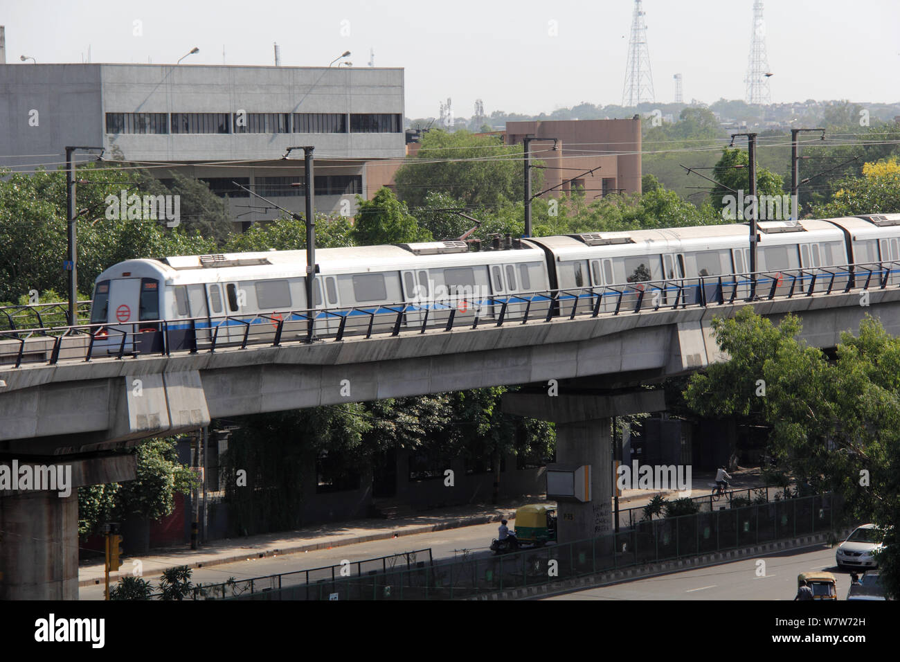 View of delhi metro train hi-res stock photography and images - Alamy