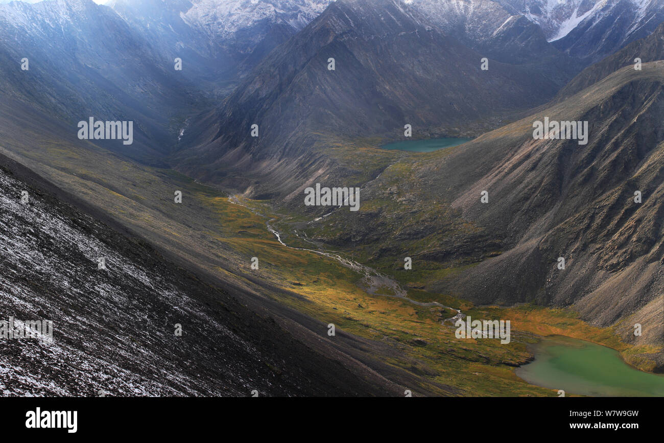 View to River Naryn-gol gorge at Chikhacheva Range, Mount Boguty area ...