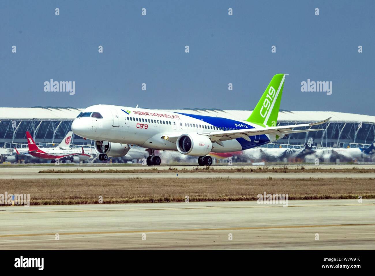China's first self-developed large passenger jet C919 of COMAC ...