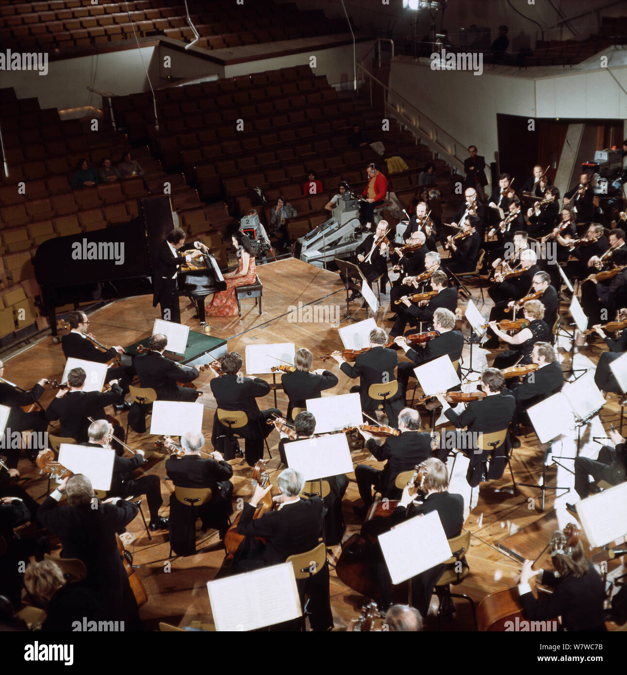 Der Dirigent Loorin Maazel und seine Frau, die Pianistin Israela ...