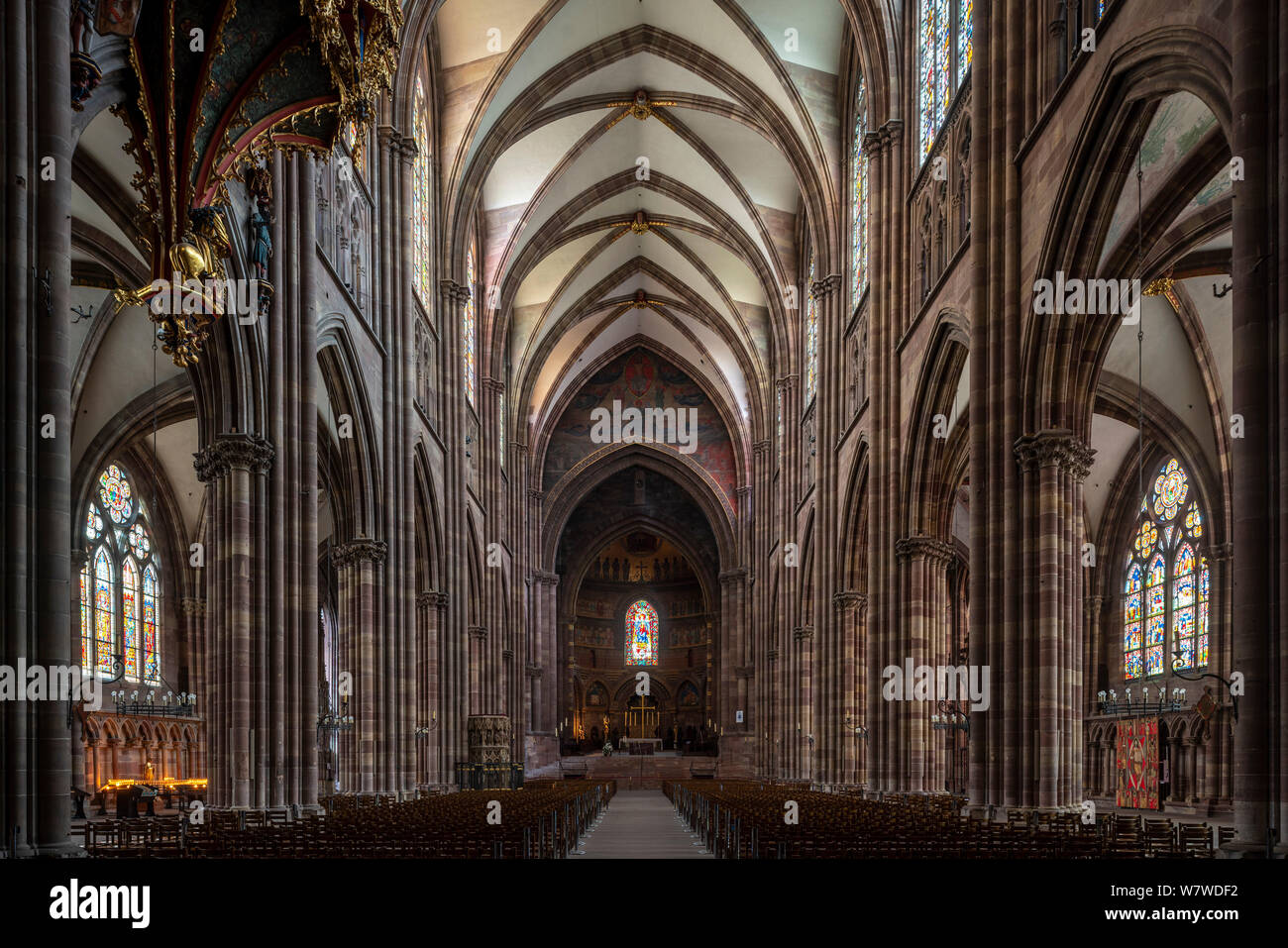 Straßburger Münster, Cathédrale Notre-Dame de Strasbourg, Innenraum ...