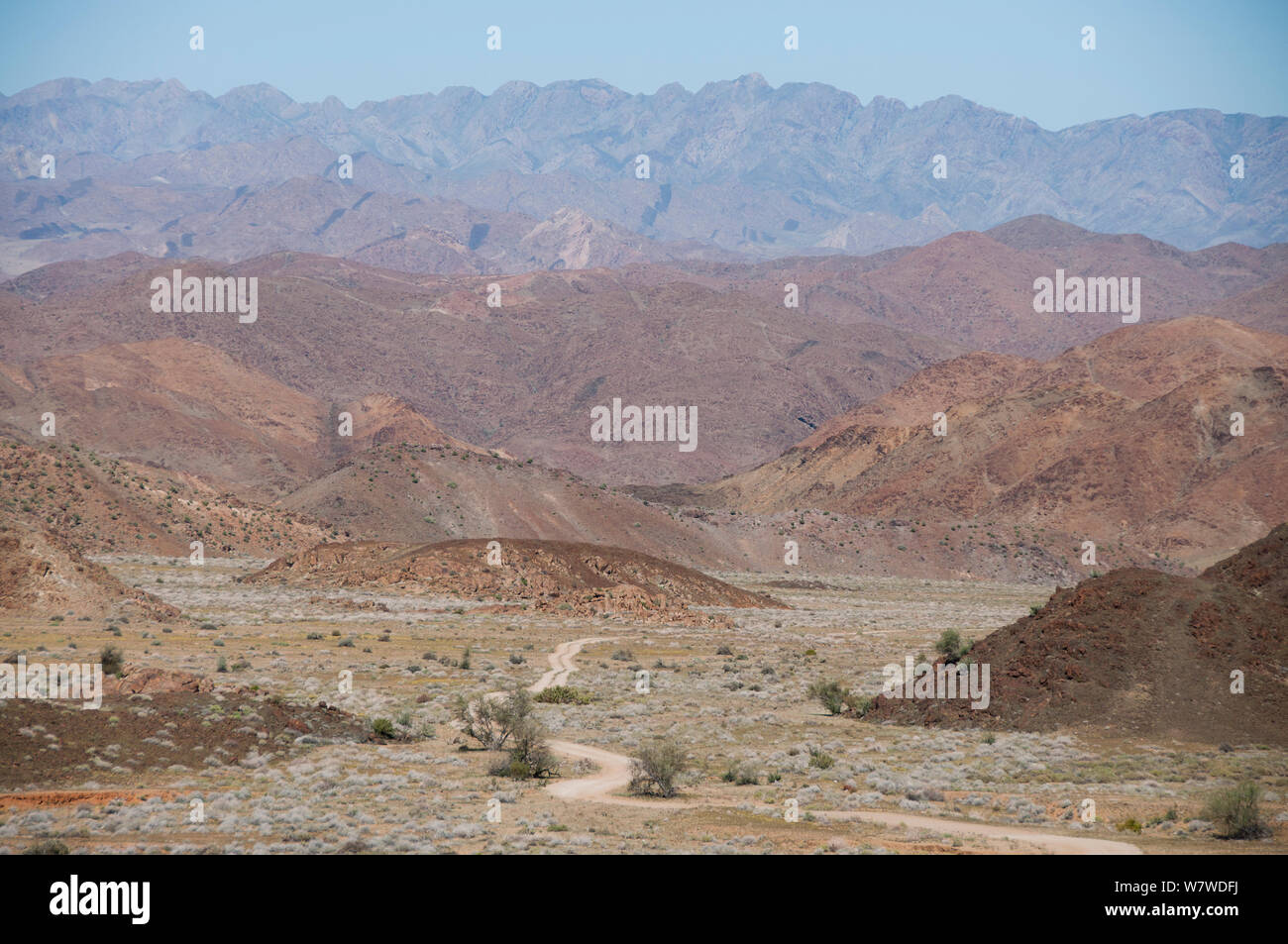 Road through the Richtersveld National Park and World Heritage Site ...