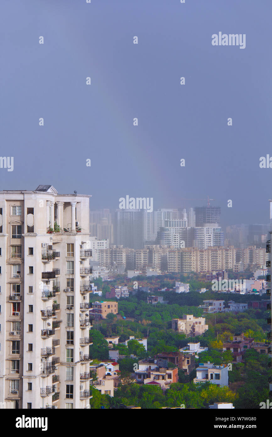Gurgaon india skyline hi-res stock photography and images - Alamy