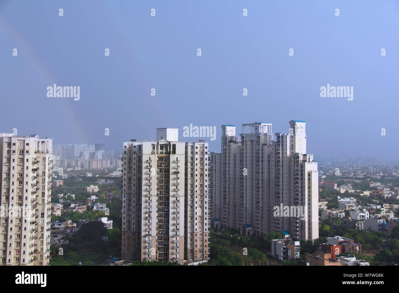 Gurgaon india skyline hi-res stock photography and images - Alamy