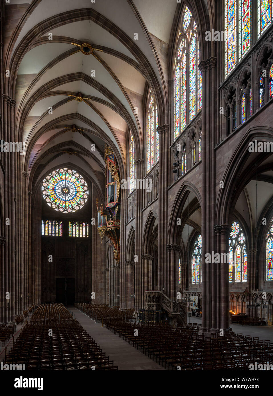 Straßburger Münster, Cathédrale Notre-Dame de Strasbourg, Innenraum ...