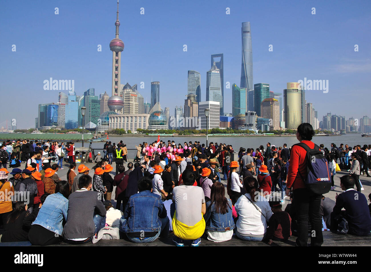 Crowds of tourists are seen at the Bund during the Tomb-sweeping Day ...