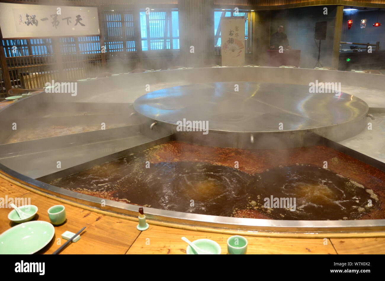 Giant hot pot hi-res stock photography and images - Alamy