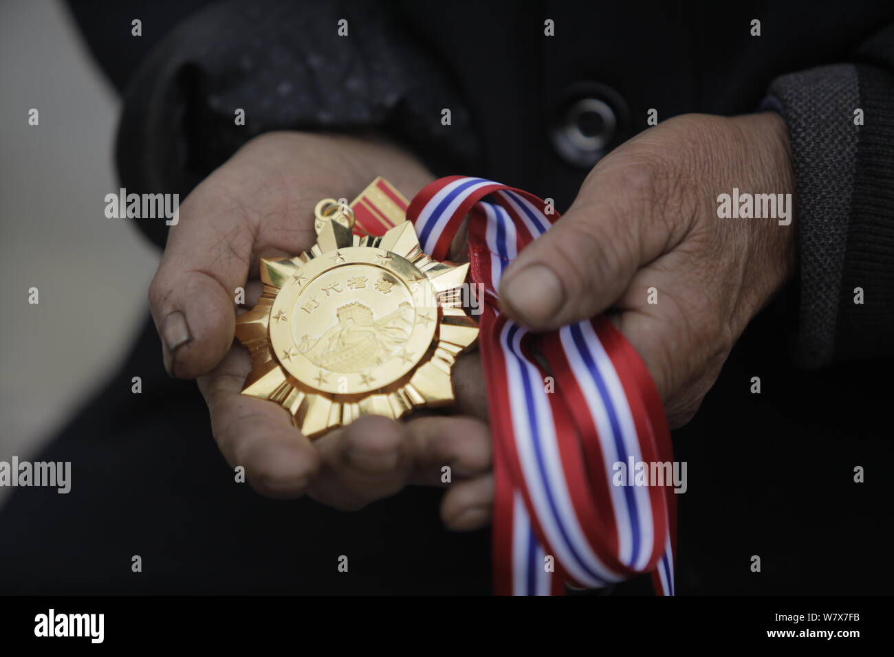81-year-old Chinese man Huang Dafa, persuading and then leading ...