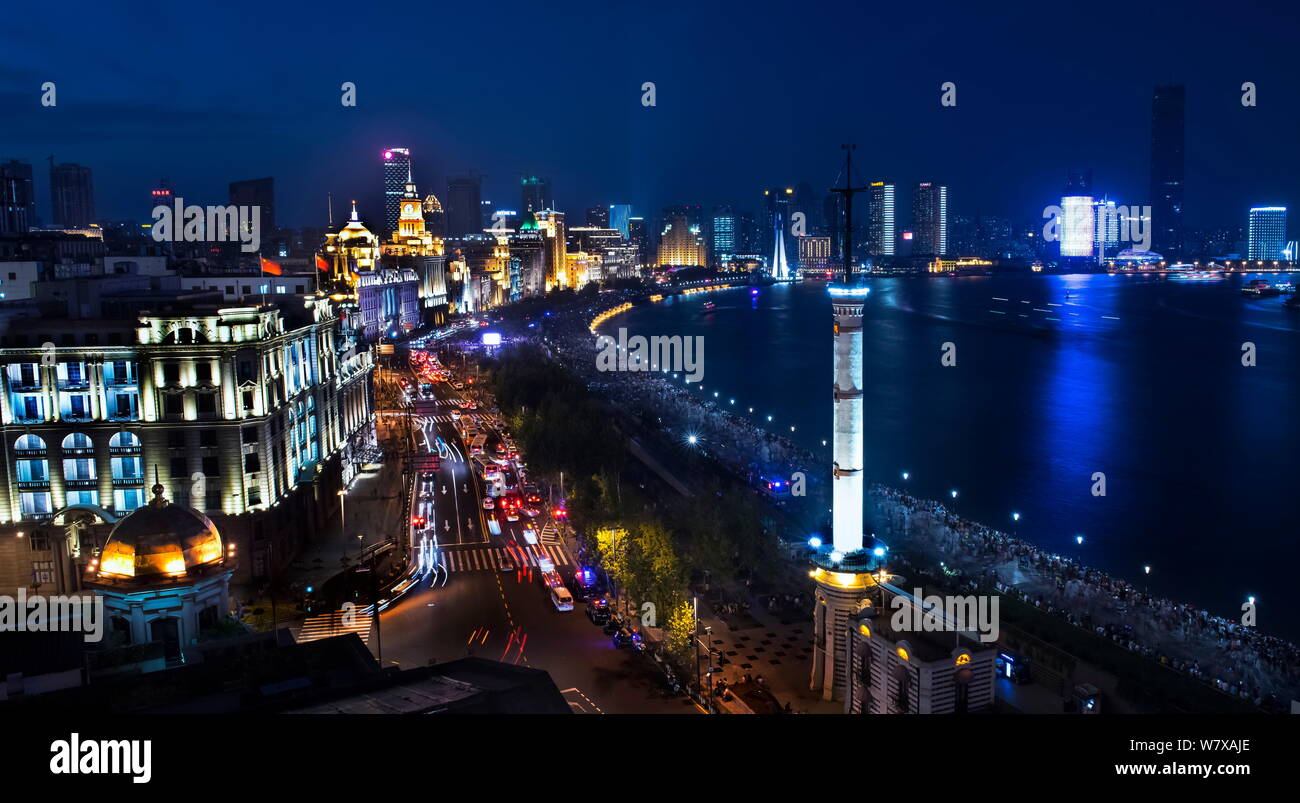 Colonial building high rise in hi-res stock photography and images - Alamy