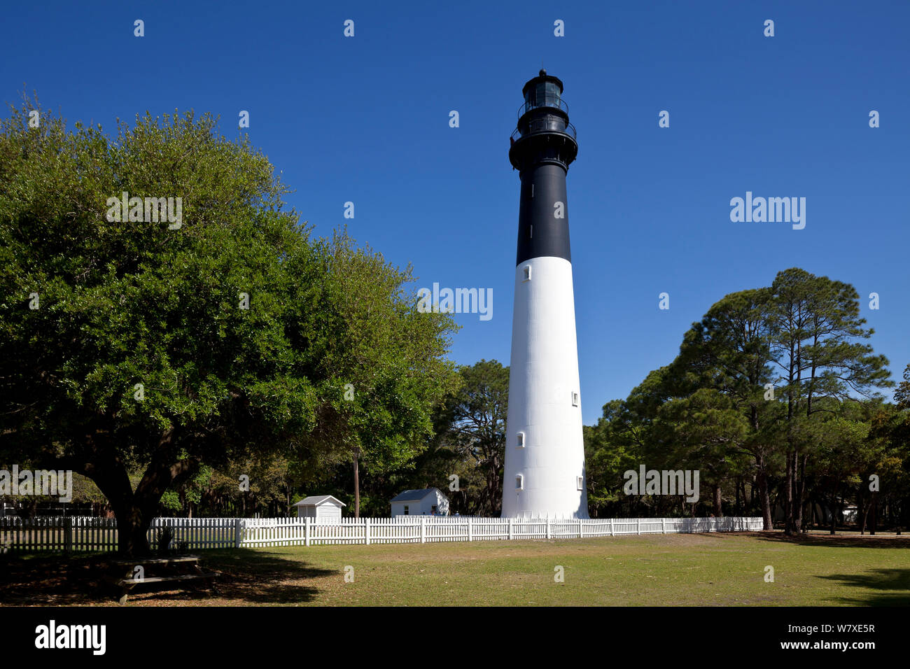 Hunting Island Lighthouse in Hunting Island State Park, South Carolina ...