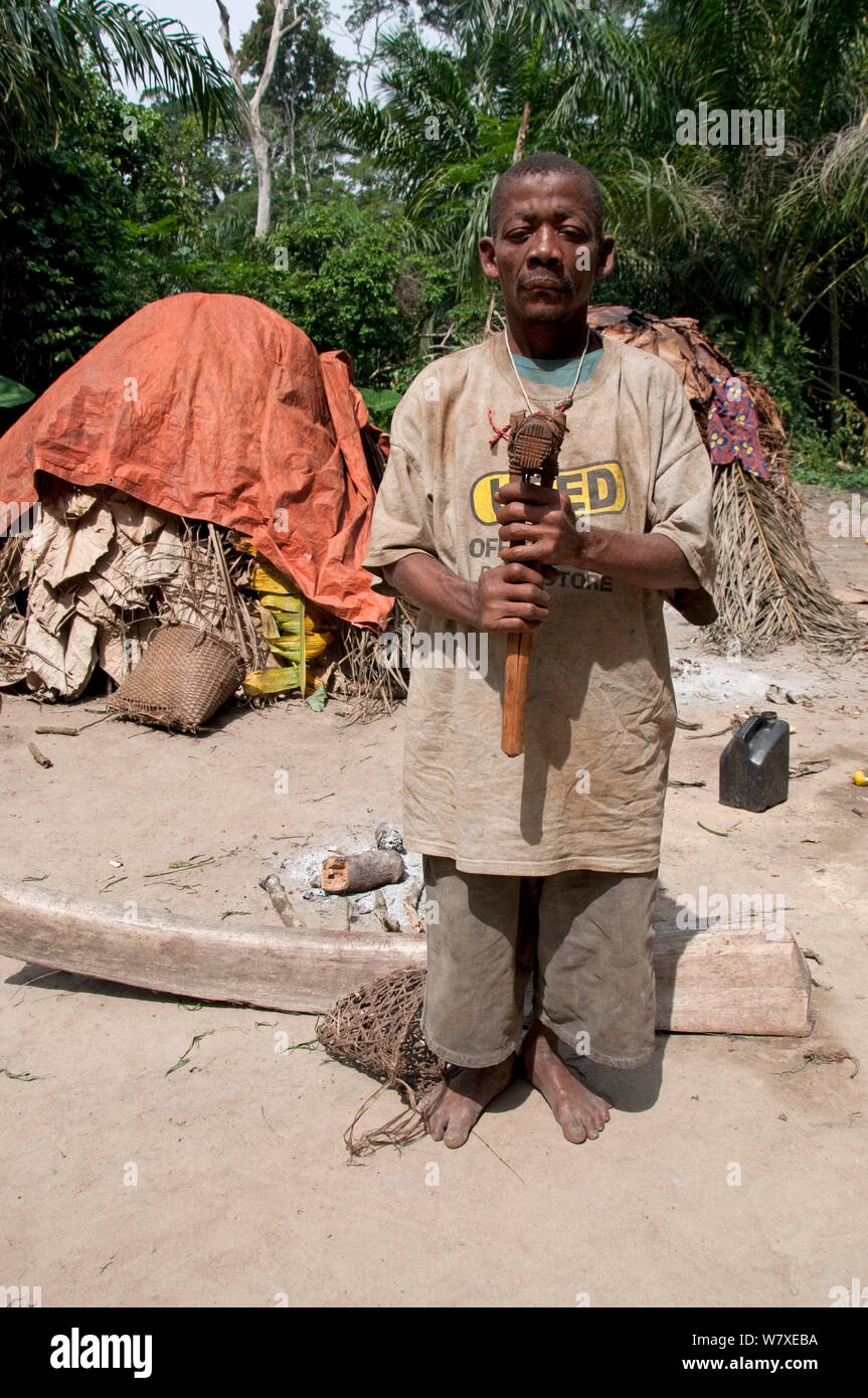 Mbuti hi-res stock photography and images - Alamy