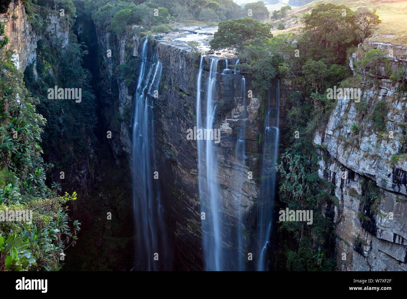 Deep narrow gorge hi-res stock photography and images - Alamy