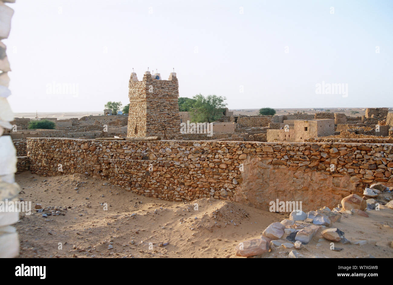 Ancient mosque, Chinguetti, Mauritania, 2005 Stock Photo - Alamy