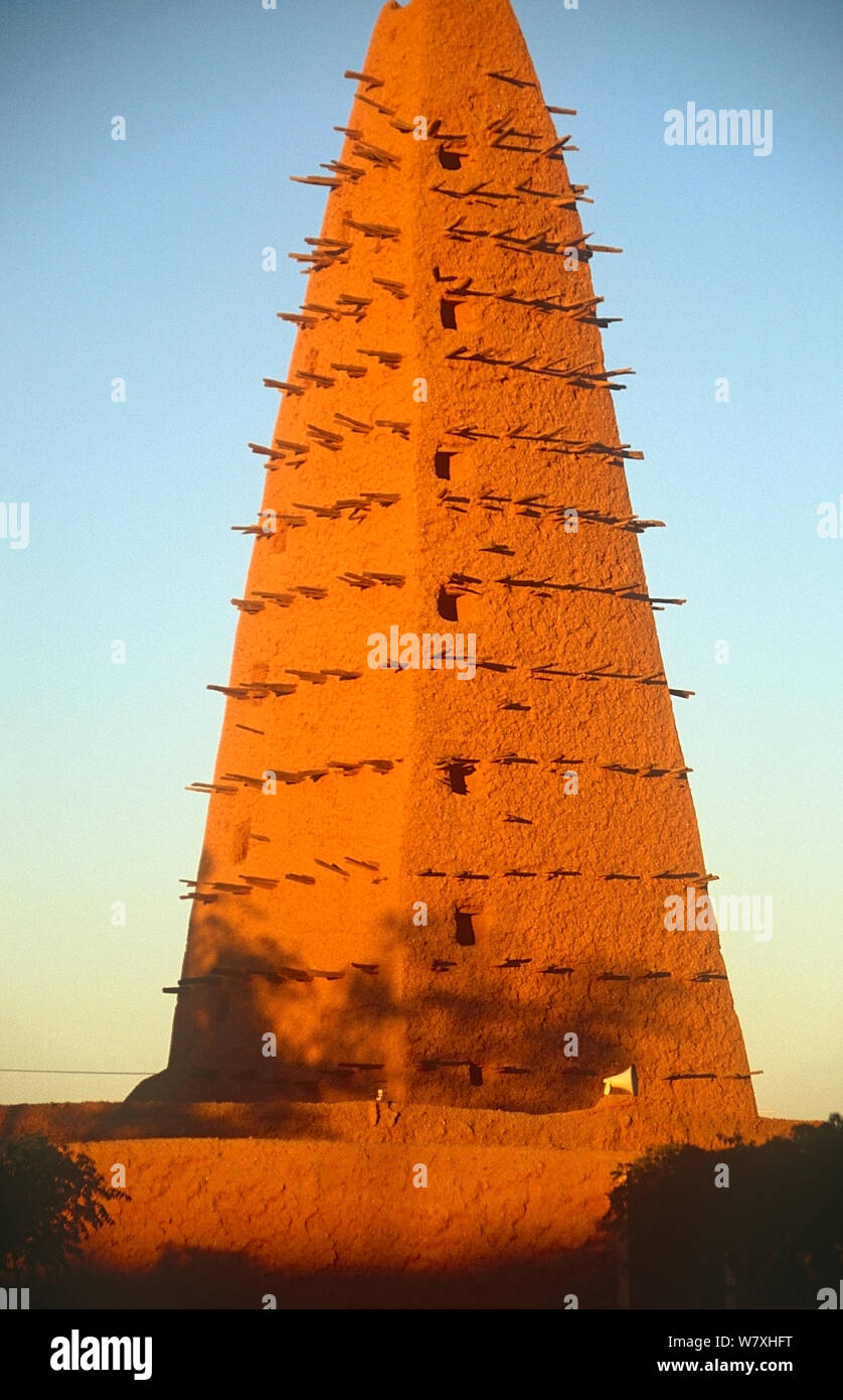 13th century Mosque, Agadez, Niger, 2005 Stock Photo - Alamy