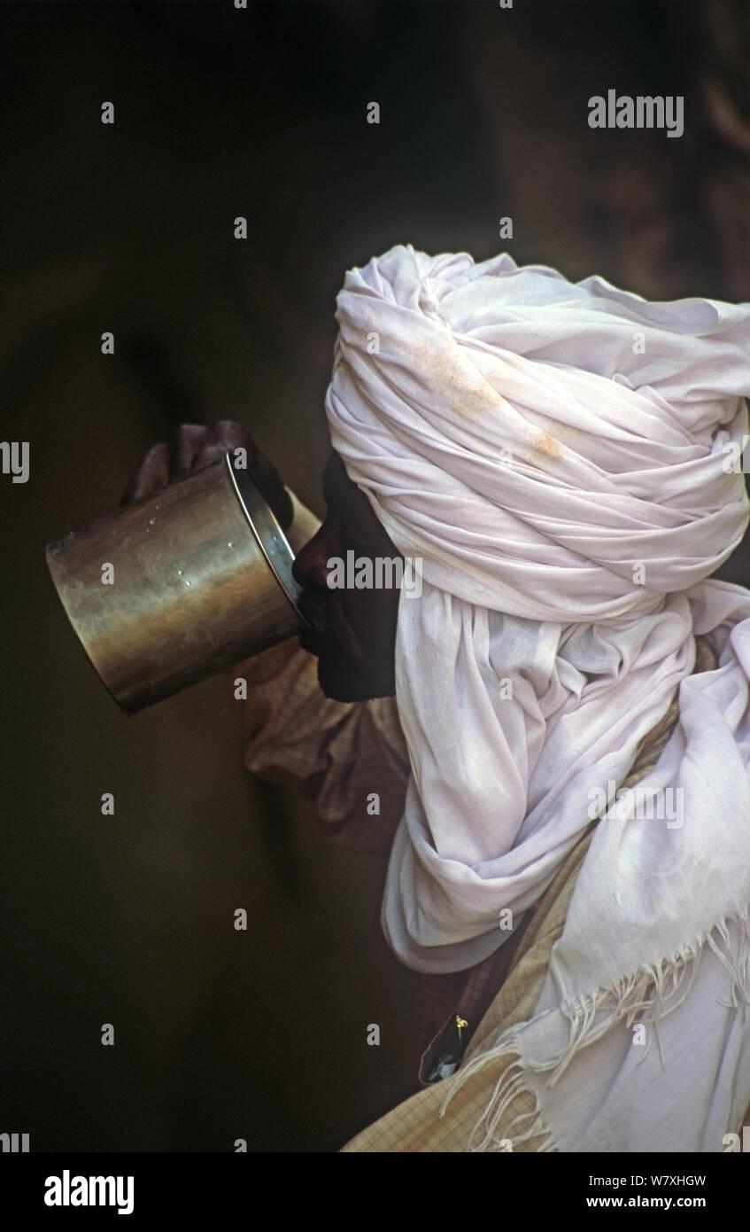 Toubou people hi-res stock photography and images - Alamy