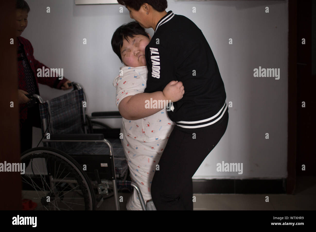 75 kilogram hi-res stock photography and images - Alamy