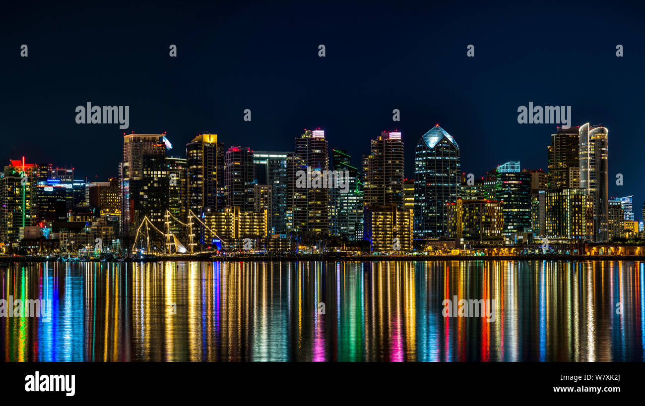 San Diego Pano Harbor Island Stock Photo - Alamy