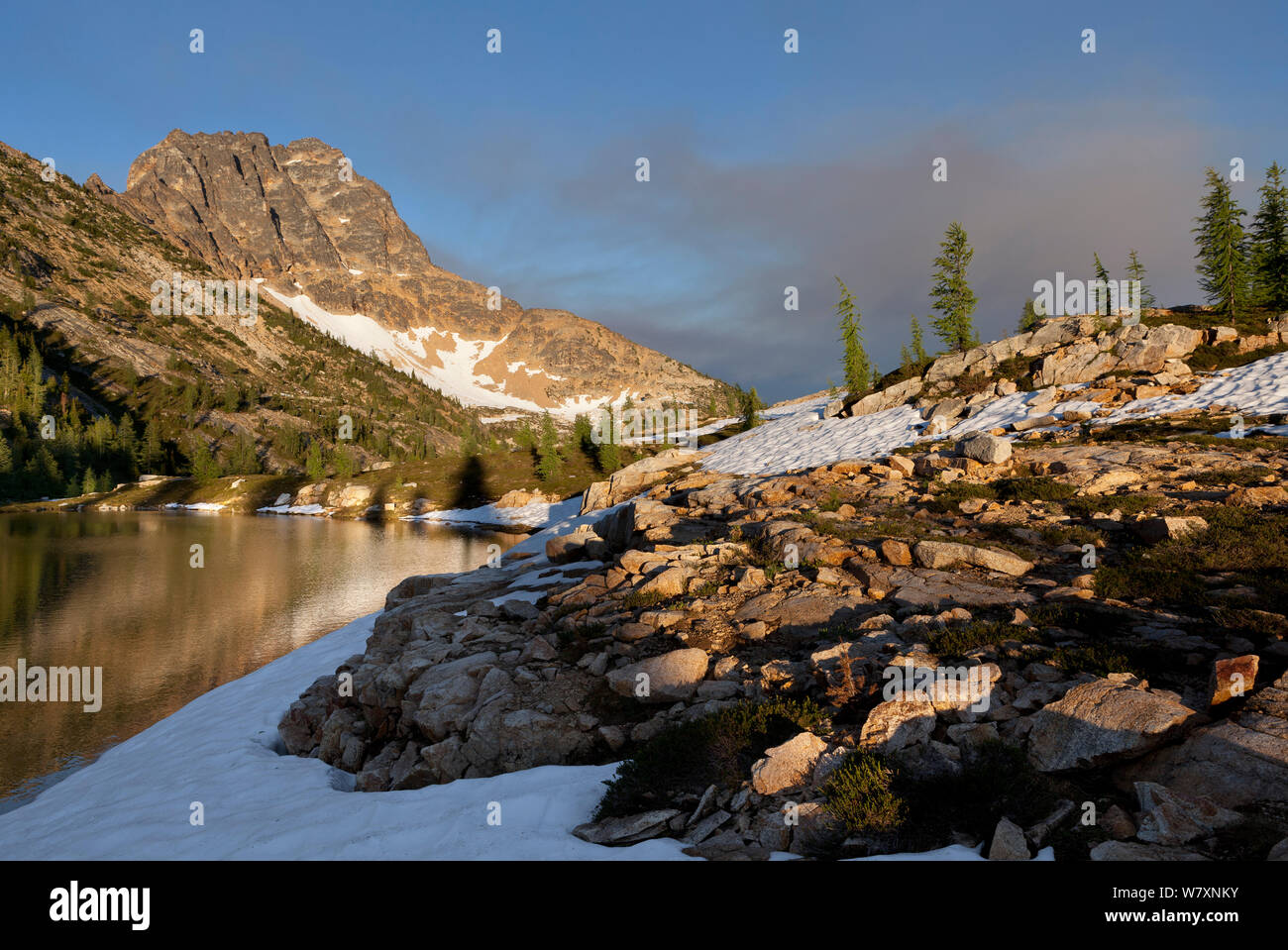 Wenatchee national forest washington hi-res stock photography and ...