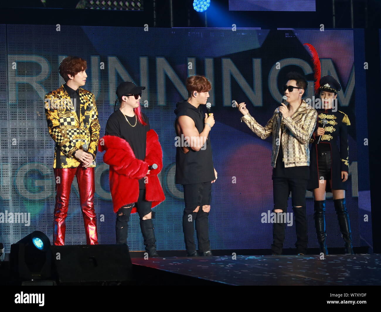 (From left) South Korean actor Lee Kwang-so, entertainer Ha Dong-hoon ...