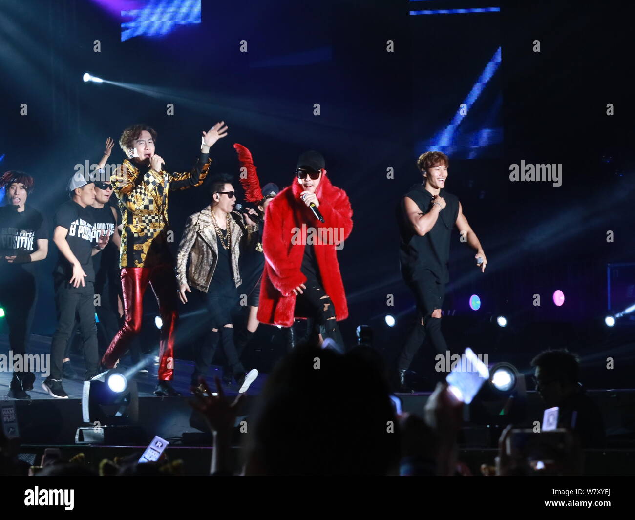 (From left) South Korean actor Lee Kwang-so, actor Ji Suk-jin or Jee ...