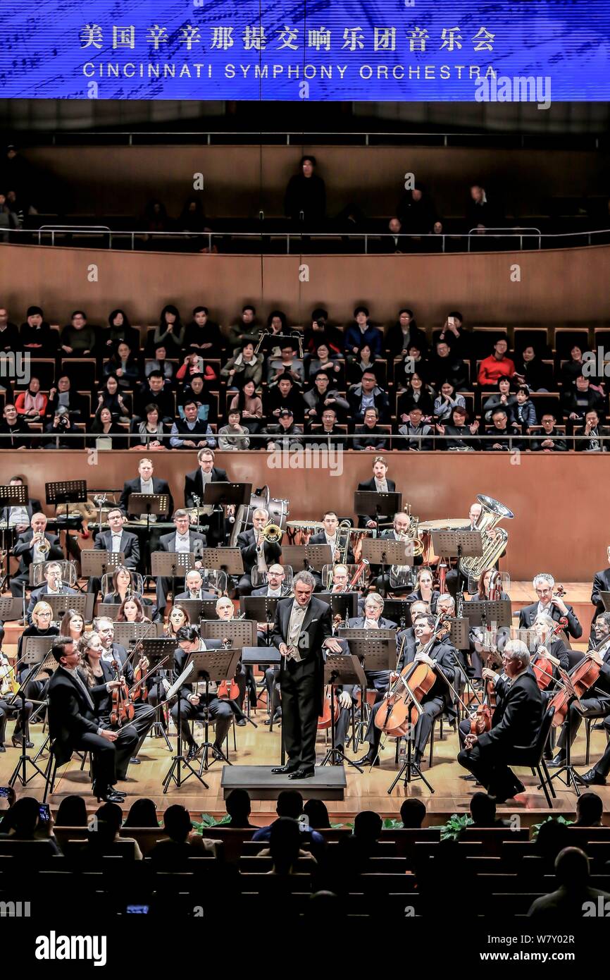 Cincinnati symphony orchestra hi-res stock photography and images - Alamy