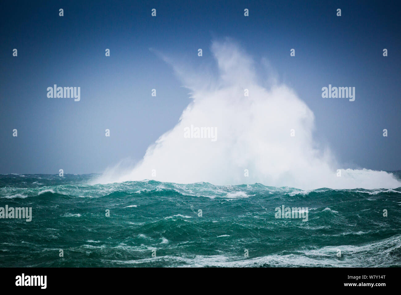 Lighthouses winter hi-res stock photography and images - Alamy