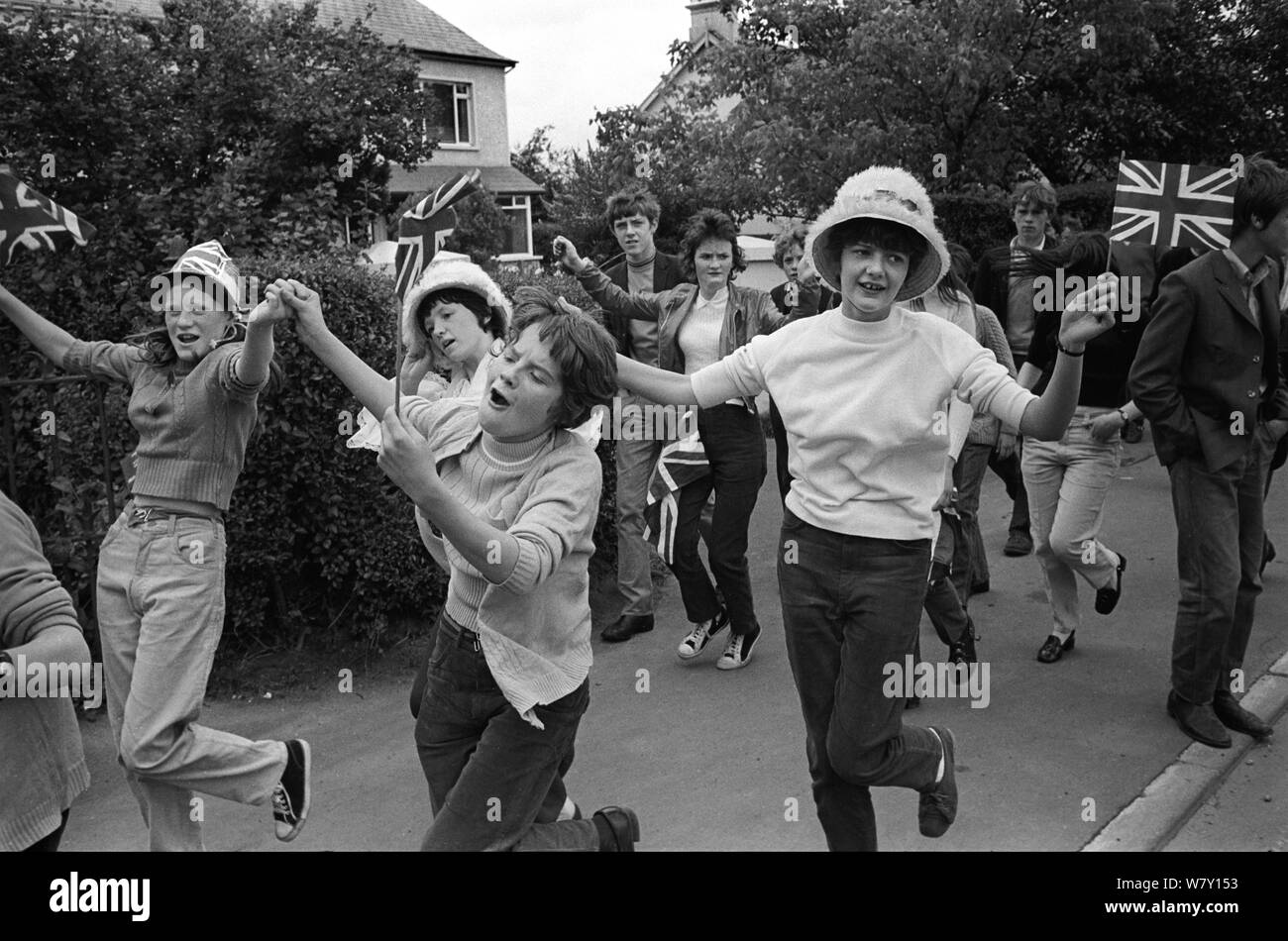 Northern ireland troubles flag 1970s hi-res stock photography and ...