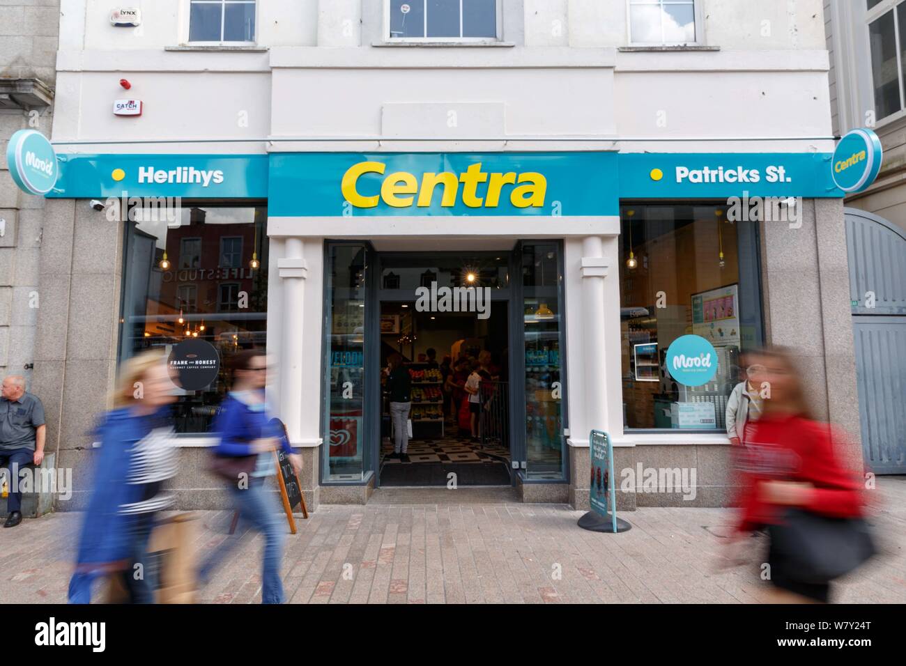 Patricks street starbucks hi-res stock photography and images - Alamy