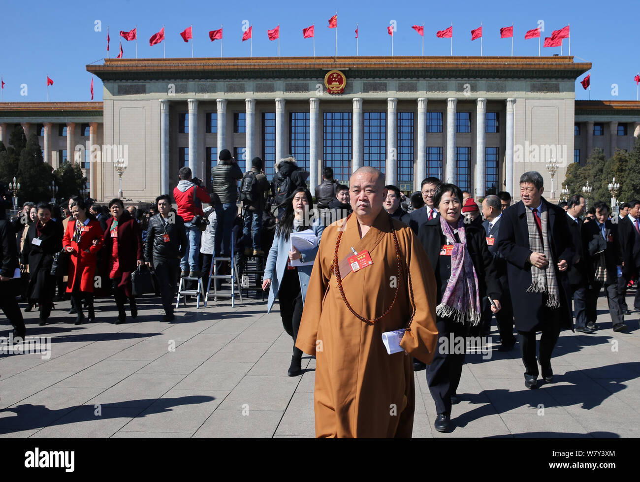 Shi Yongxin, abbot of Shaolin Temple, arrives at the Great Hall of the ...
