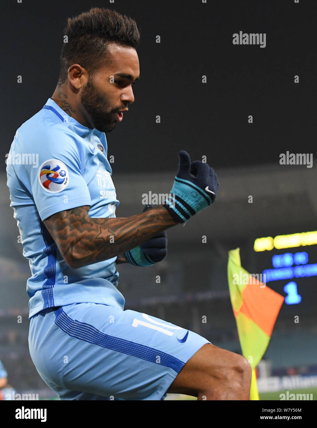 Adelaide united f c hi-res stock photography and images - Alamy