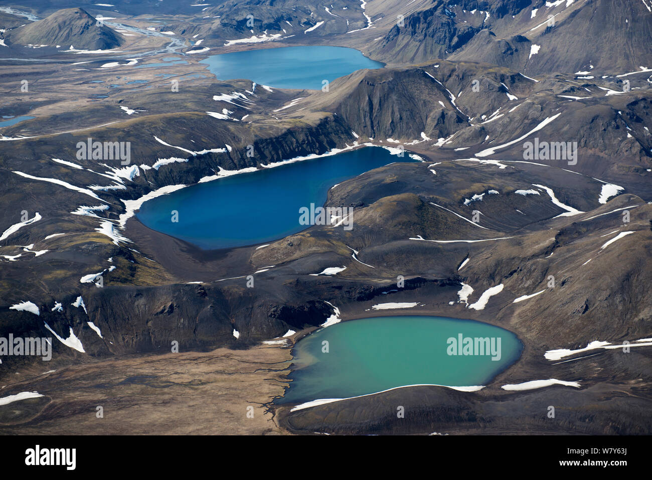 Iceland mountain lakes hi-res stock photography and images - Alamy