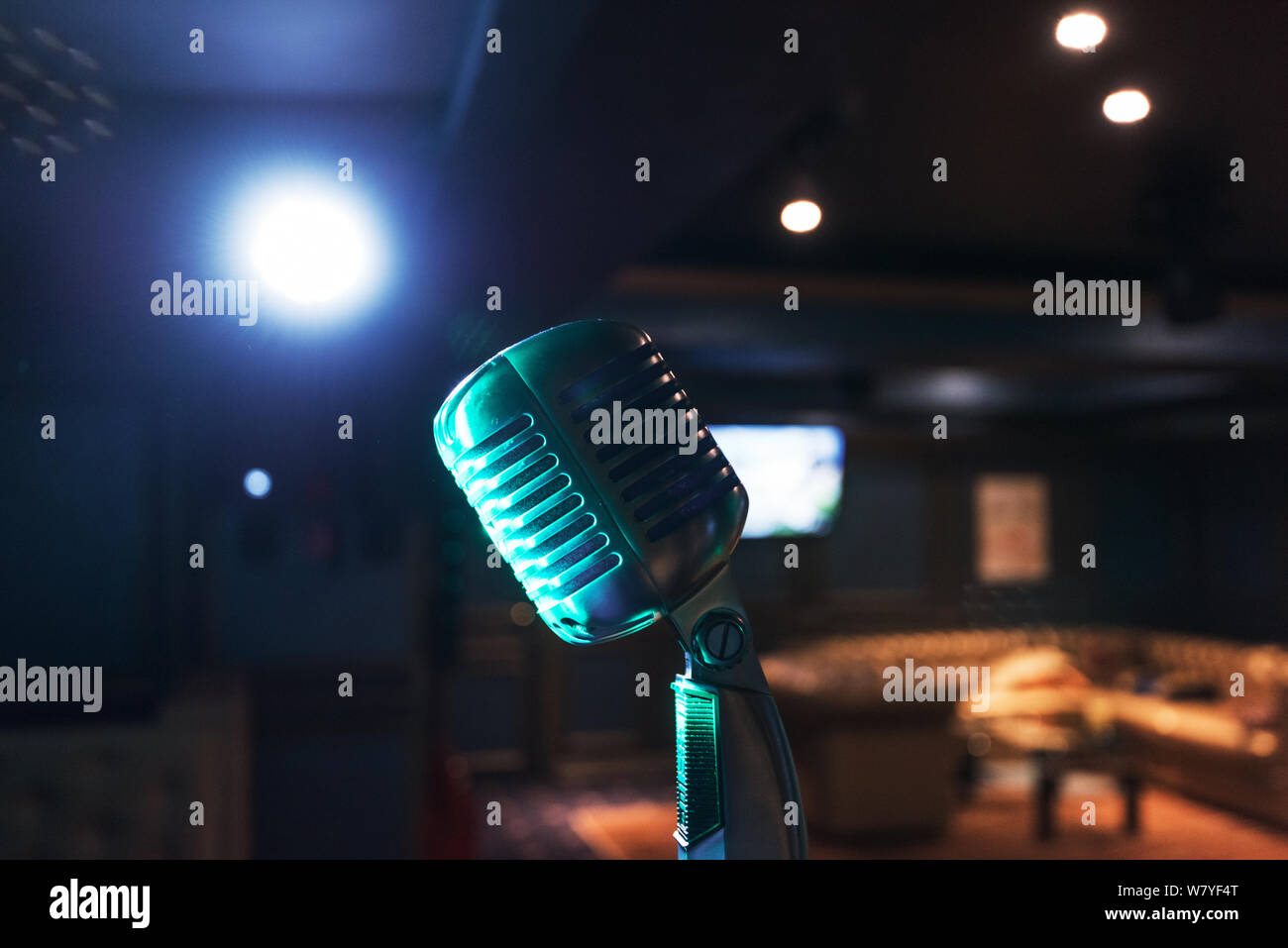Retro music microphone Stock Photo - Alamy