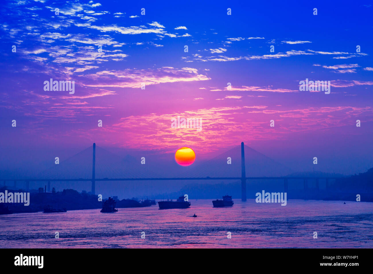 --FILE--View of the Egongyan Yangtze River Bridge at sunrise in ...