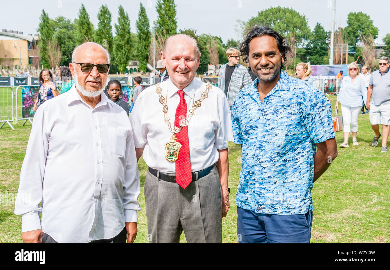 Christopher robbins cbe hi-res stock photography and images - Alamy