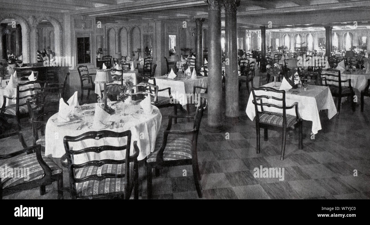 Dining saloon ship hi-res stock photography and images - Alamy