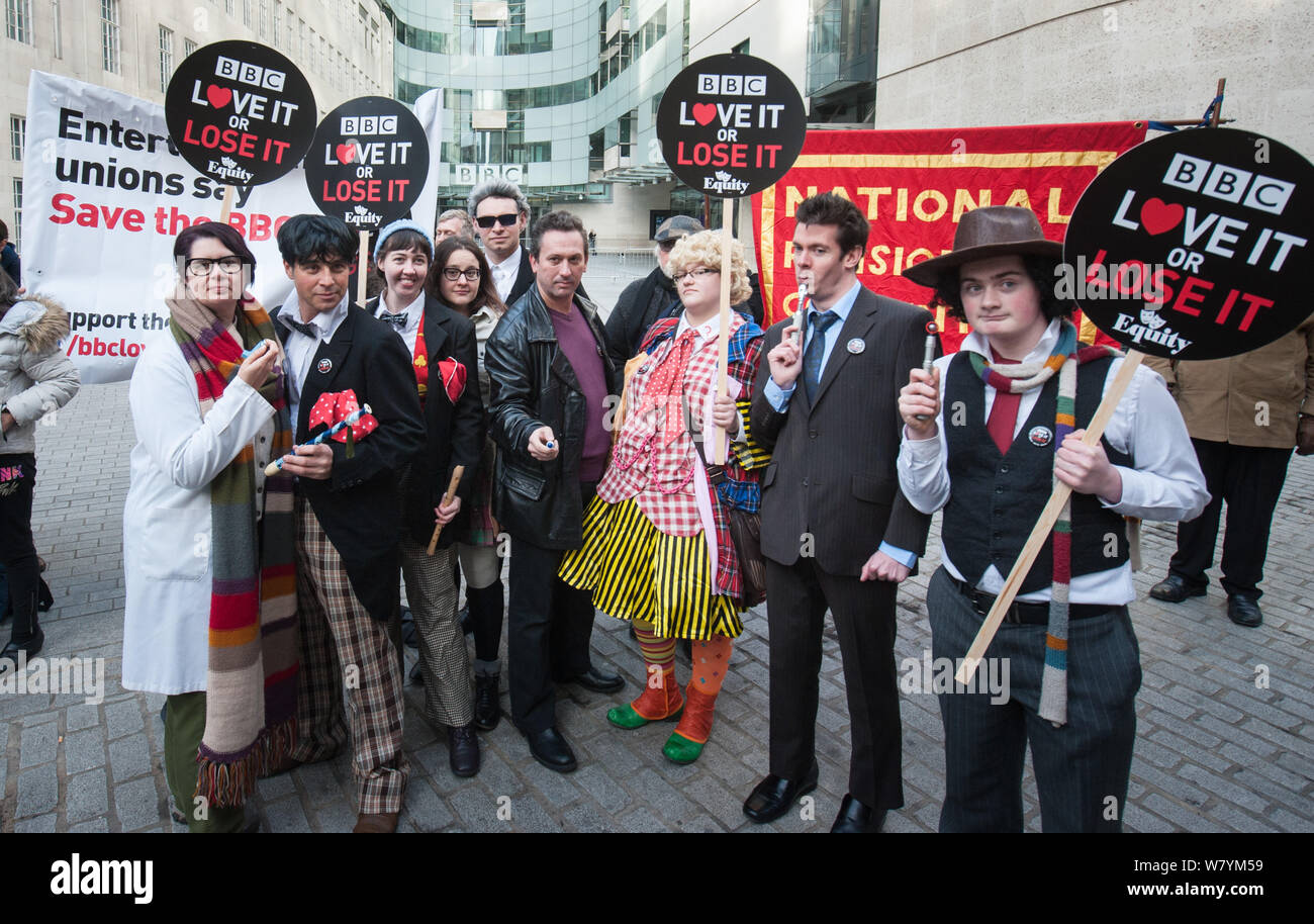 Dr who fans hi-res stock photography and images - Alamy