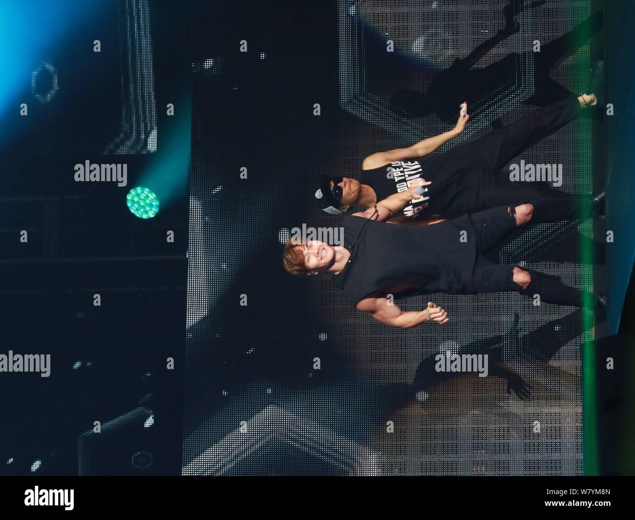 Jong kook kim concert hi-res stock photography and images - Alamy