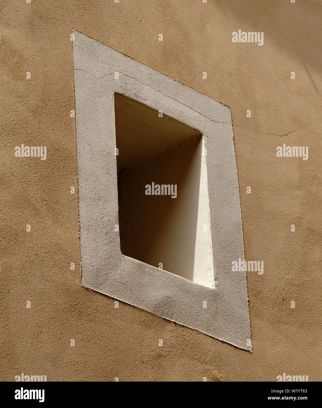 Roussillon plain hi-res stock photography and images - Alamy