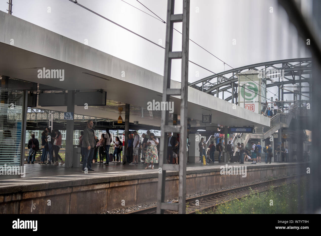 Hackerbrücke hi-res stock photography and images - Alamy