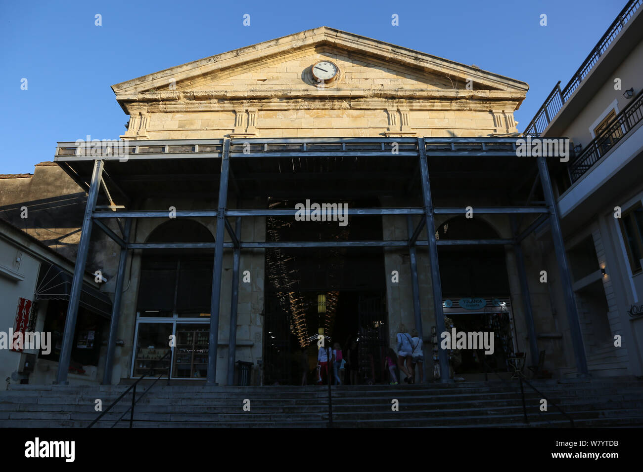 Agora shopping mall hi-res stock photography and images - Alamy