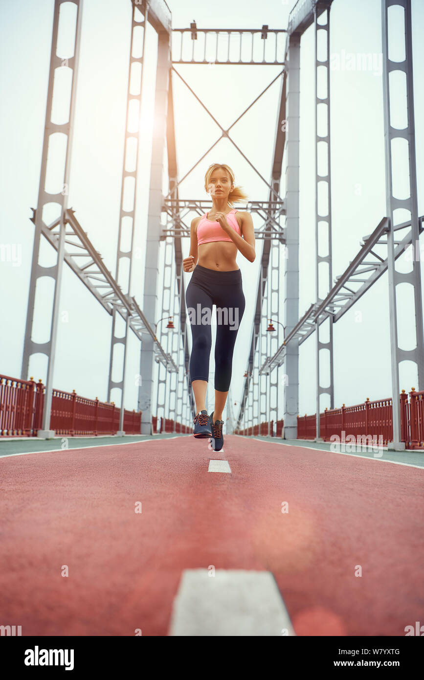 Stop motion athlete hi-res stock photography and images - Alamy