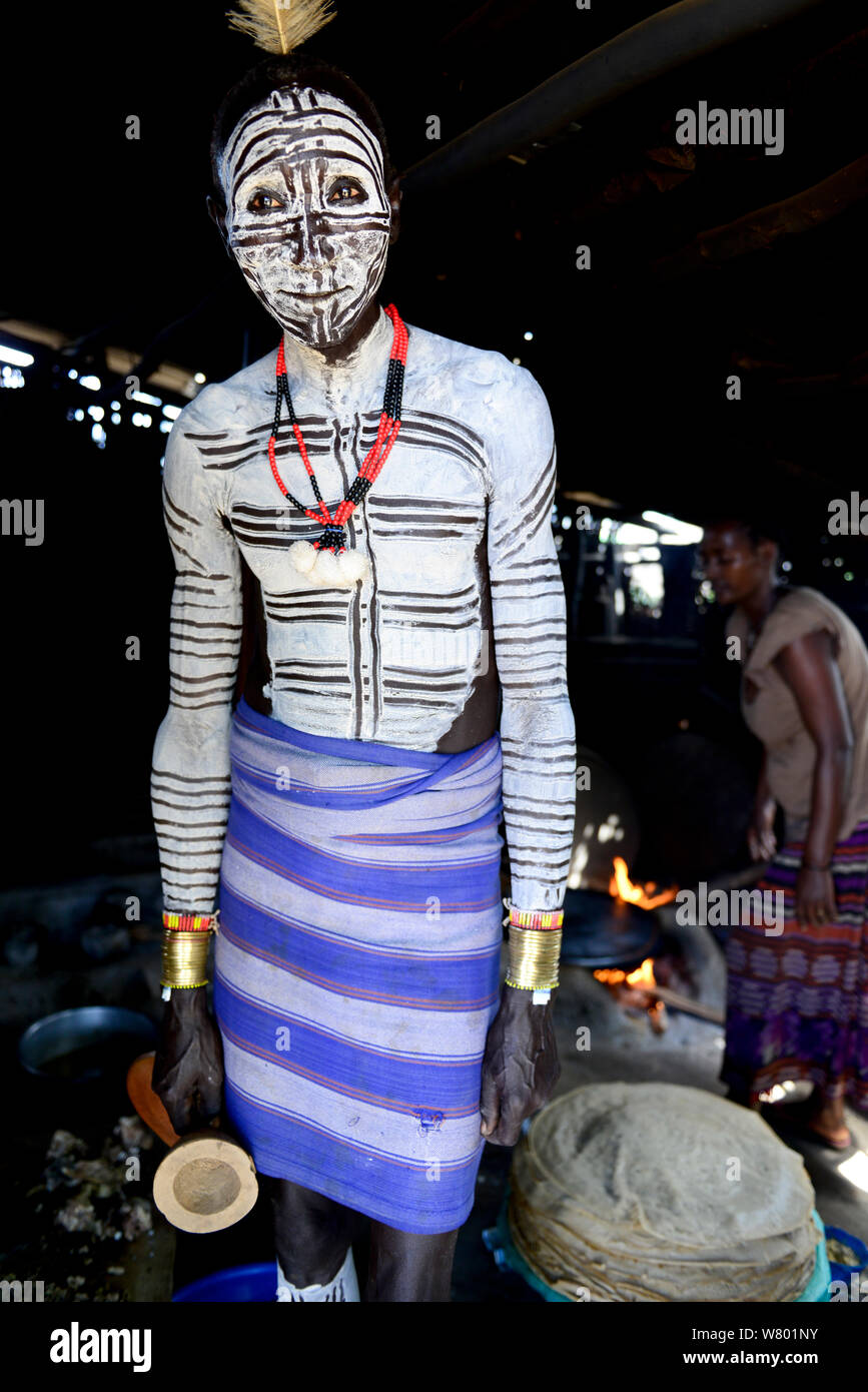 Karo man hi-res stock photography and images - Alamy