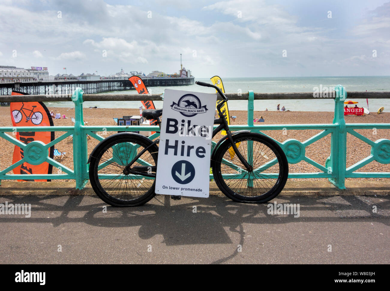 Advertising bike hire uk hi-res stock photography and images - Alamy