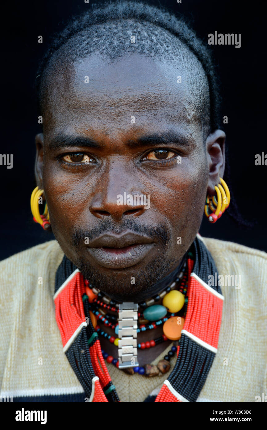 African native tribe hi-res stock photography and images - Alamy