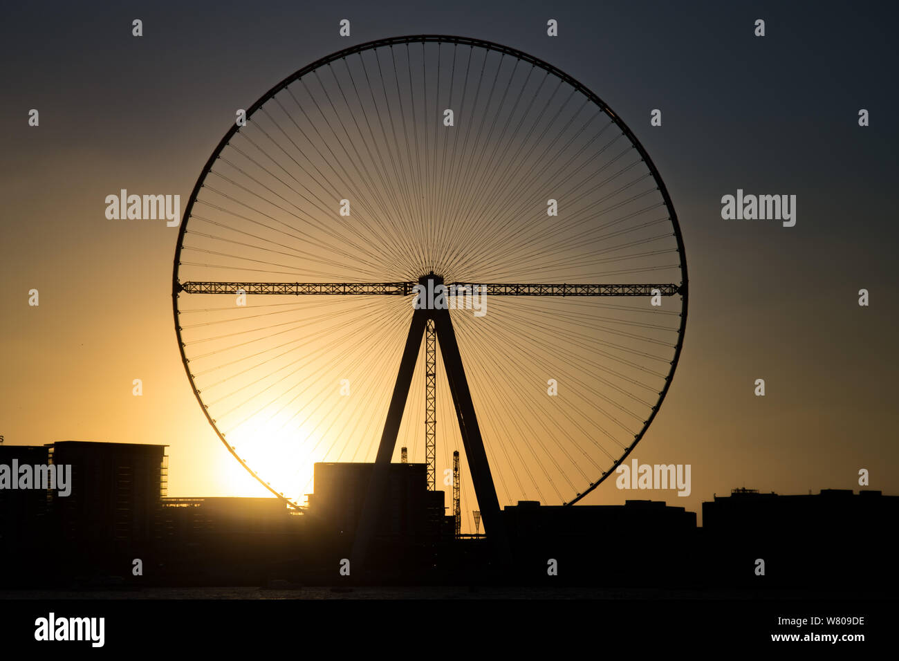 The worlds biggest observation wheel hi-res stock photography and ...
